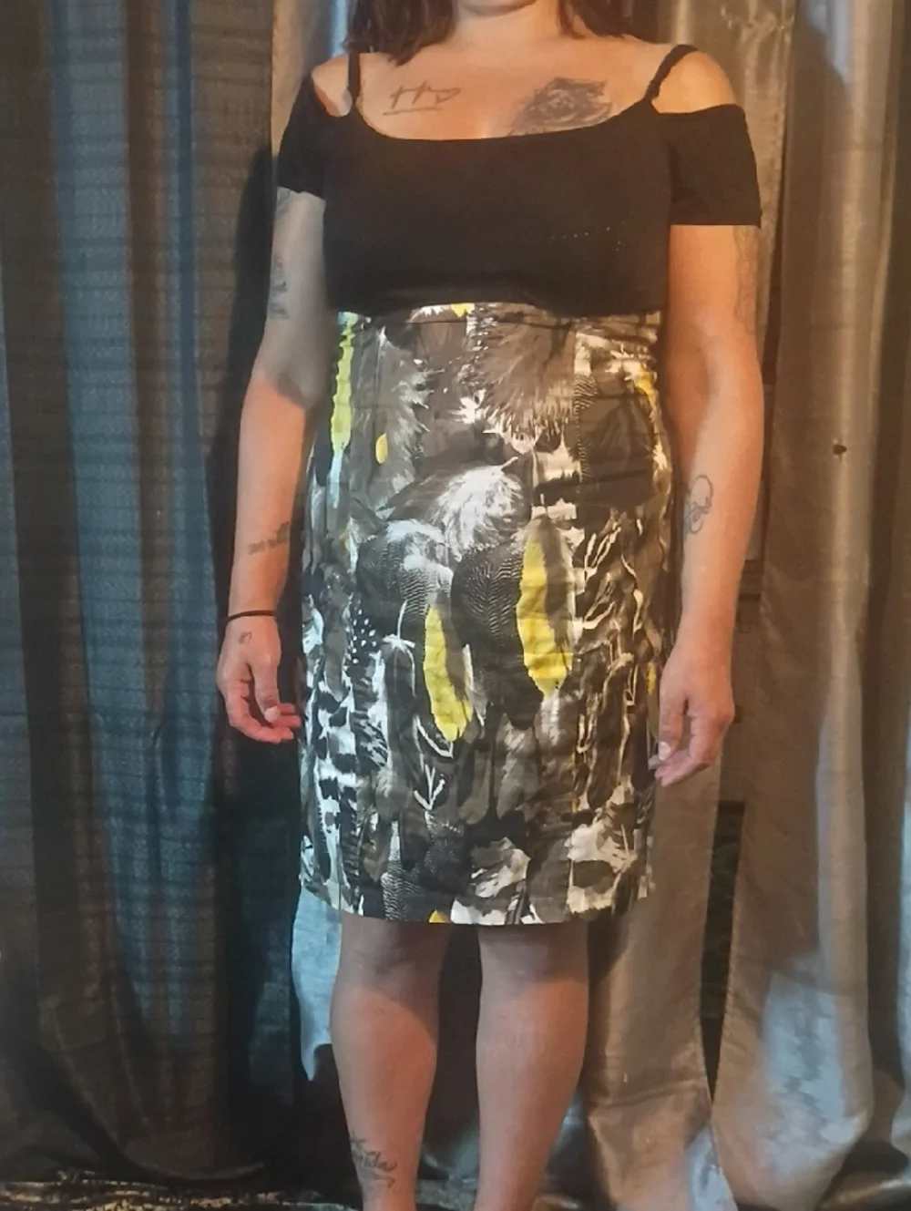 Rampage | Skirts | Rampage Black Printed Pencil Skirt With Yellow ...